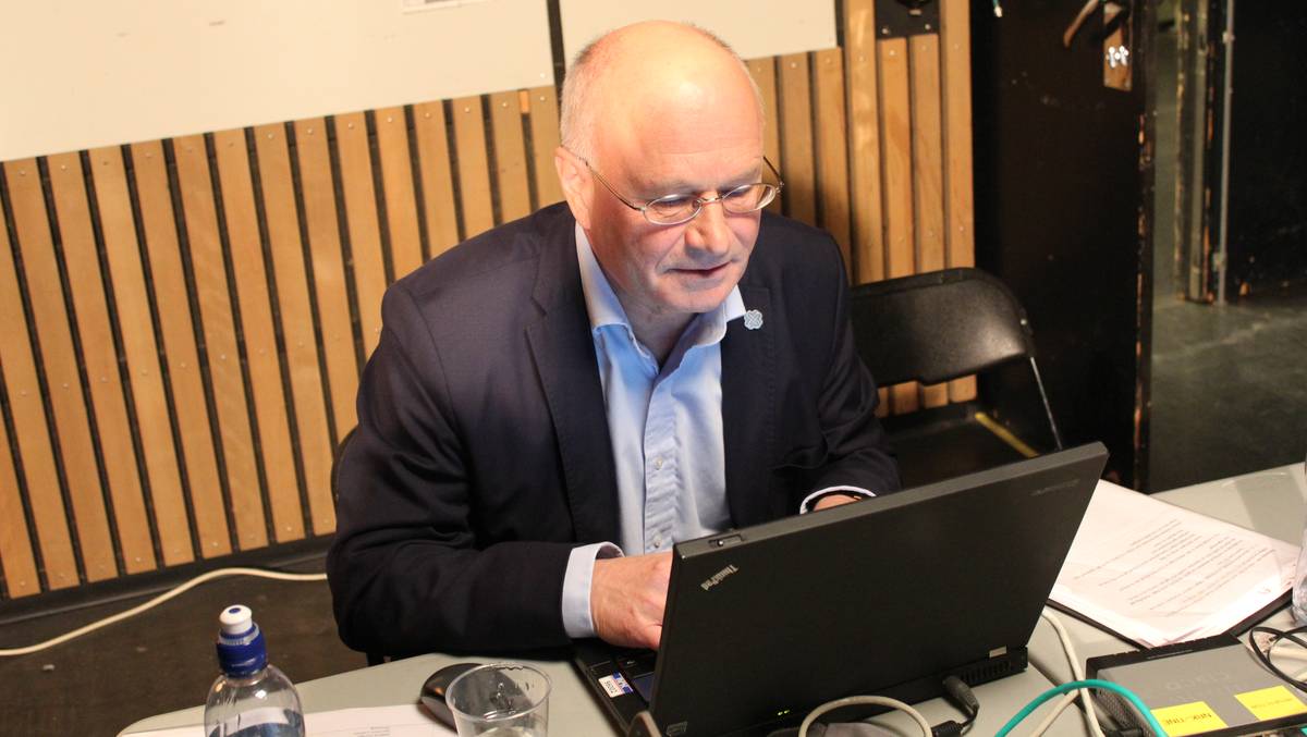 «Demensoraklene» svarte i nettmøte – TV-aksjonens arkiv