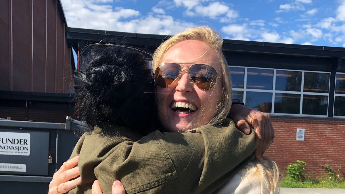 Regler for å gi klem under koronapandemien – NRK Buskerud – Lokale ...