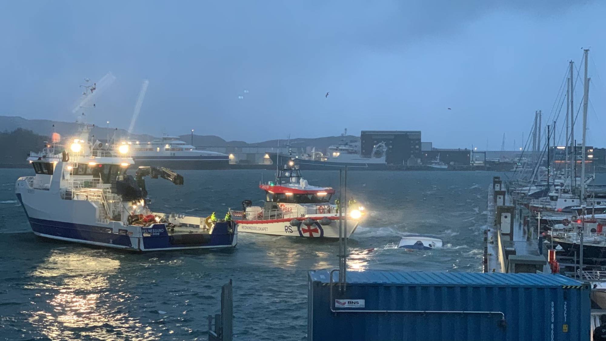 Uværet: Utfordrende kjøreforhold i Trøndelag og på Helgeland – NRK Nordland