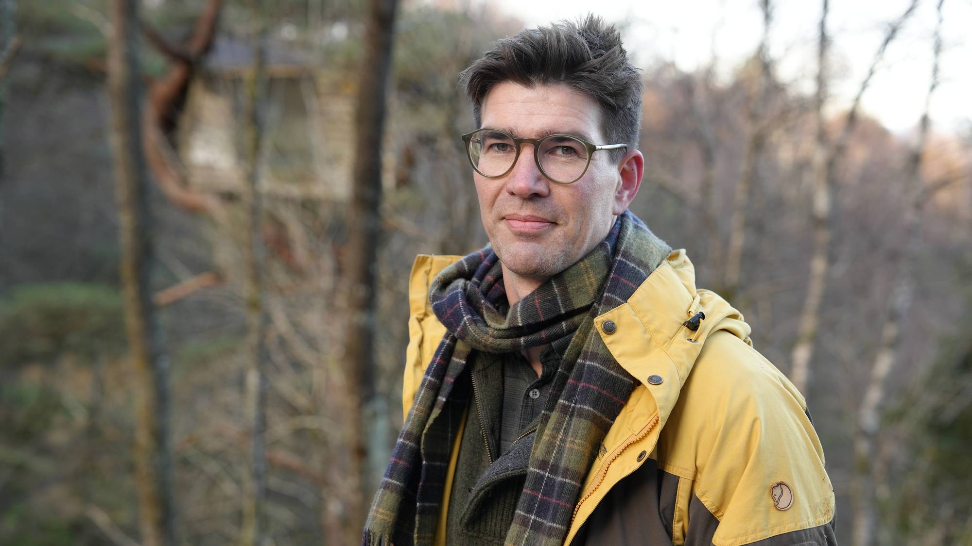 Arkitekten Erlend Bolstad står bak mystisk trehytte ved Løvstien i ...