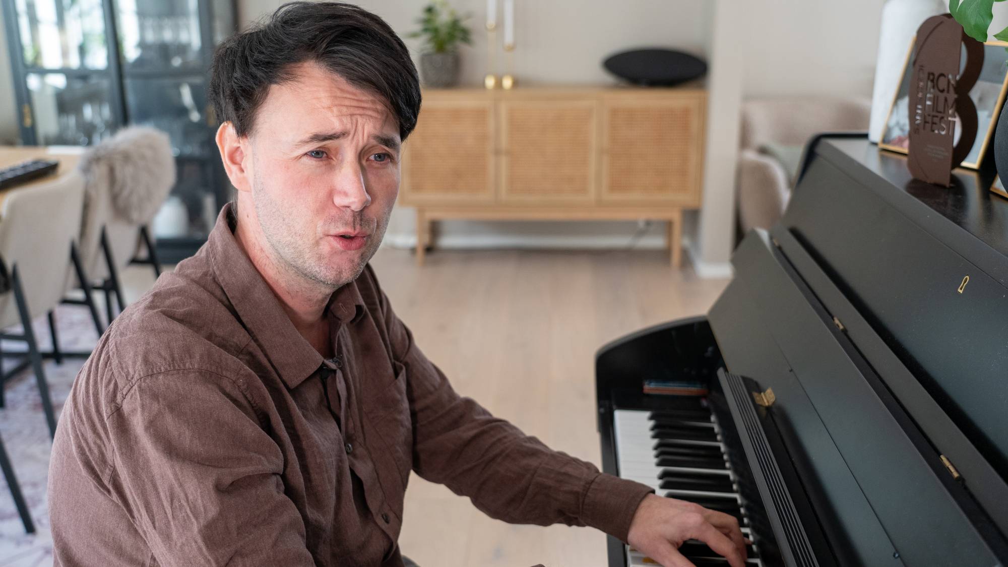 Komponist Raymond Enoksen har laga musikk for nokre av dei mest sette ...