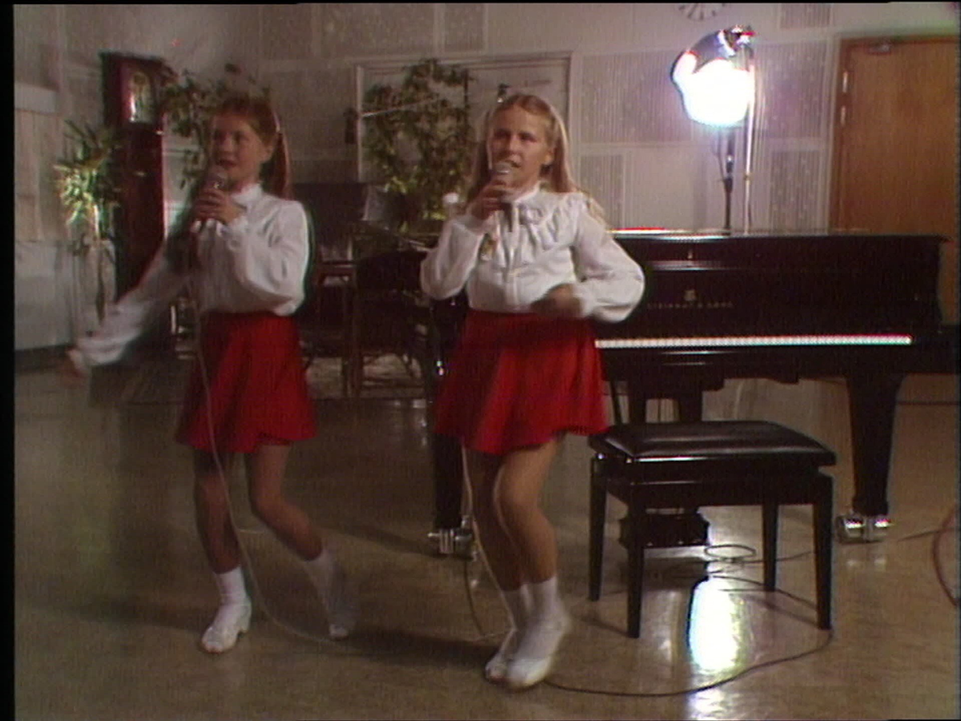 Siw Hege Hansen og Merethe Trøan – «Ebony and Ivory» – NRK