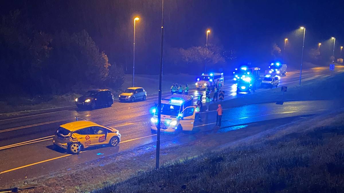 Politiet Tror Motorsyklisten Kjørte I Bilen Bakfra Nrk Rogaland