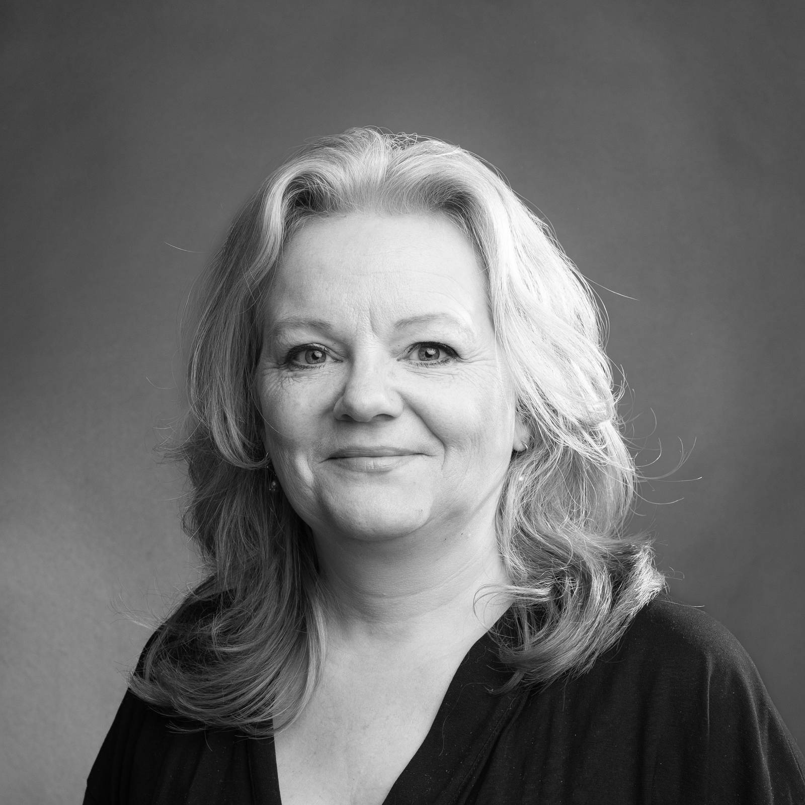 Linn Ullmann om sin roman «Jente, 1983» – NRK Kultur og underholdning