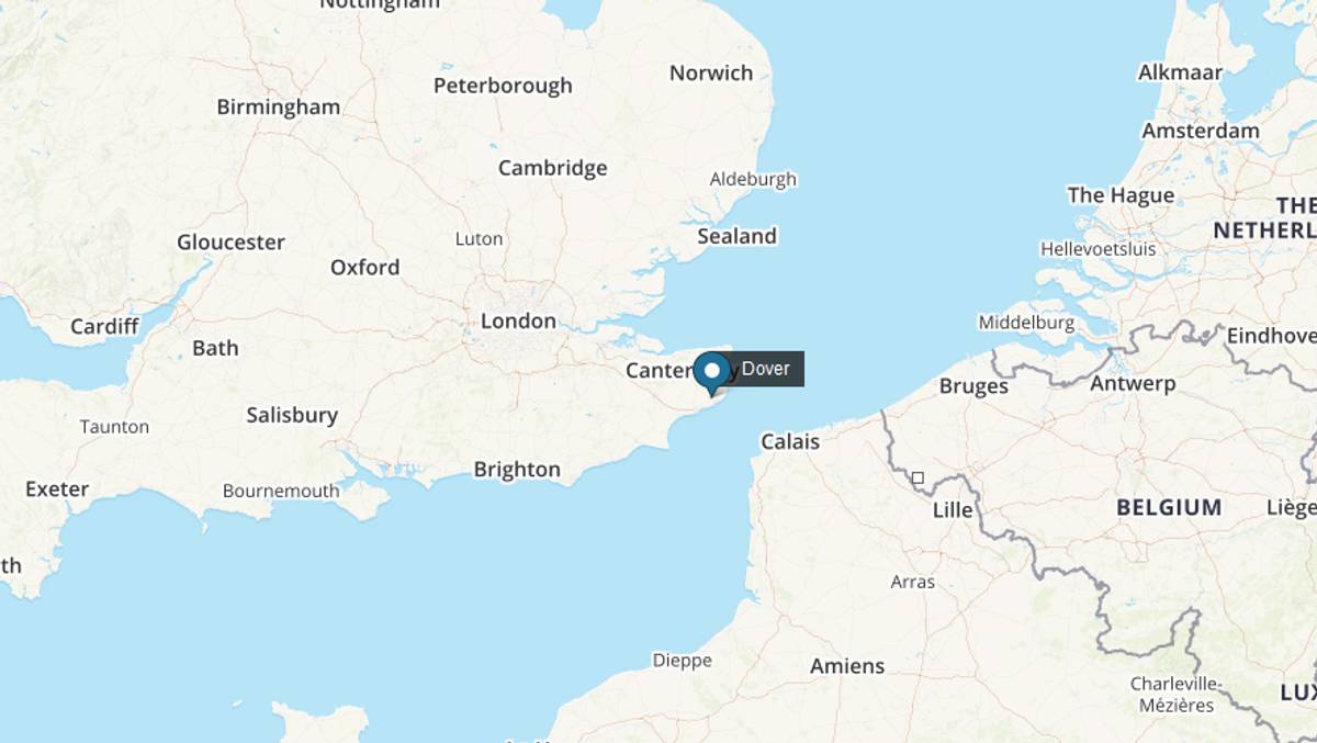 Norskeid skip evakuert ved Dover – Siste nytt – NRK