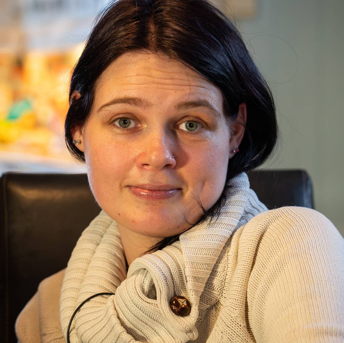 Nå kan Hilde Cecilie kjøpe julemat, handle julegaver og feire jul ...