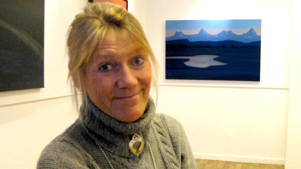 Kunstner Eva Harr er død – Siste nytt – NRK