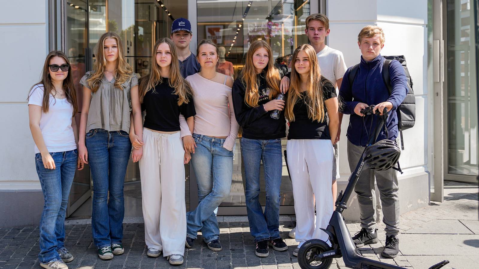 Generasjon Alfas hemmelige språk: Mener emoji-mobbing bidrar til angst ...