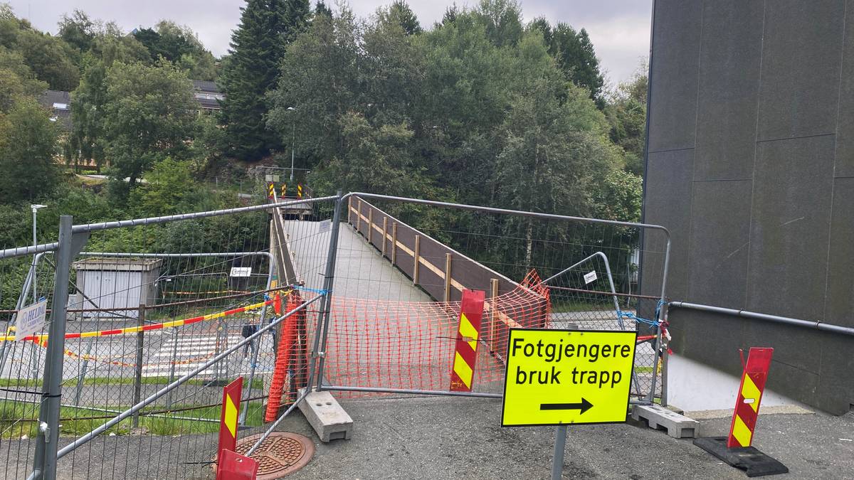 Setter inn trafikkvakter i Olsvik – NRK Vestland Setter inn trafikkvakter i Olsvik – NRK Vestland