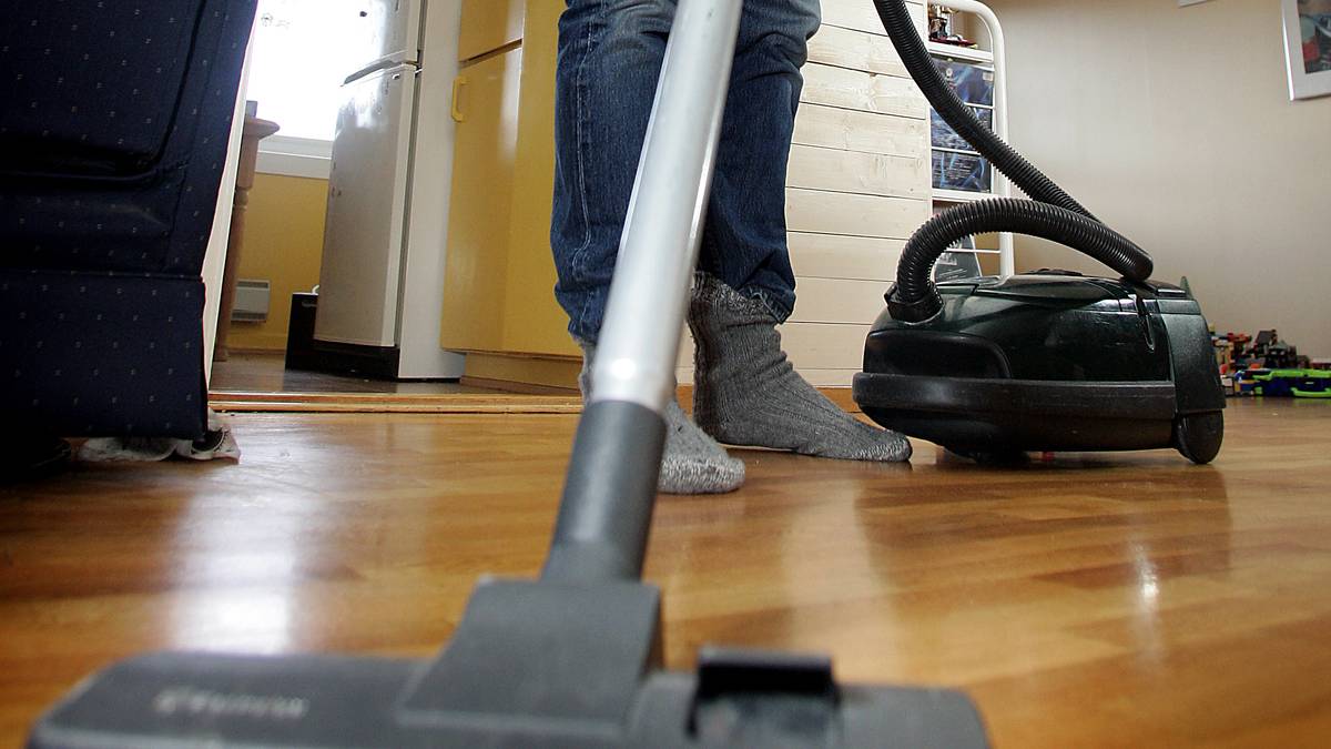 Fornøyd med å gjøre mest husarbeid – NRK Norge – Oversikt over nyheter ...