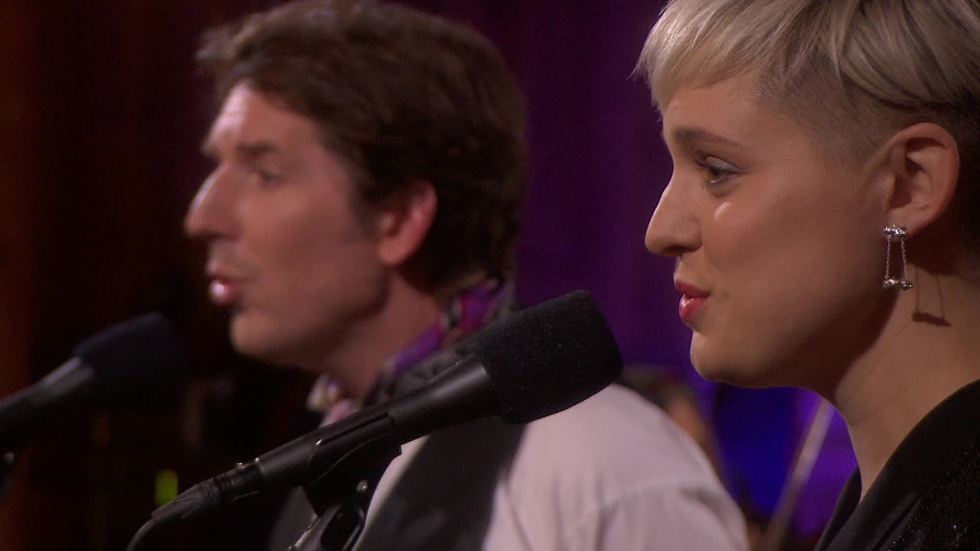 Odd Nordstoga og Frida Ånnevik – «Det hev ei rose sprunge» – NRK