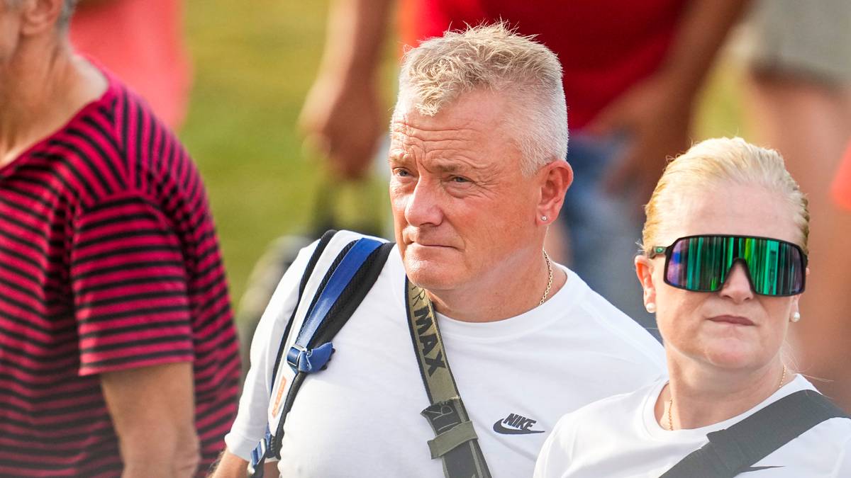 Gjert dukket opp under seremoni: – Veldig spesielt – NRK Sport ...