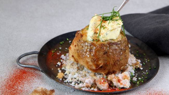 Saltbakt sellerirot – NRK Mat – Oppskrifter og inspirasjon