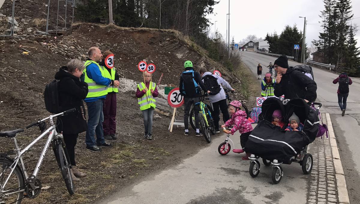 Krever raskere arbeid med sykkelveier – NRK Troms og Finnmark