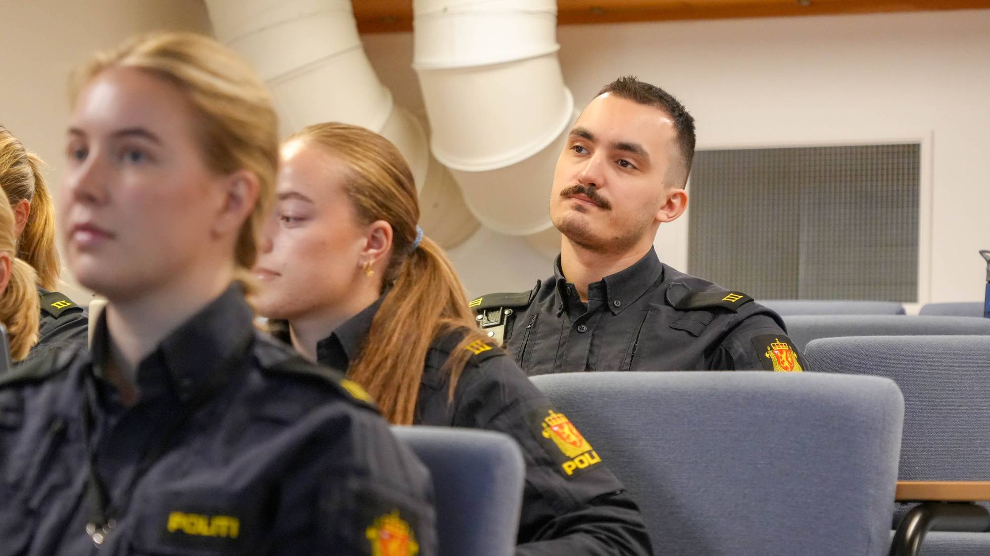 Politiet mangler folk. I Nordland får politistudenter jobbe som etterforskere – NRK Nordland