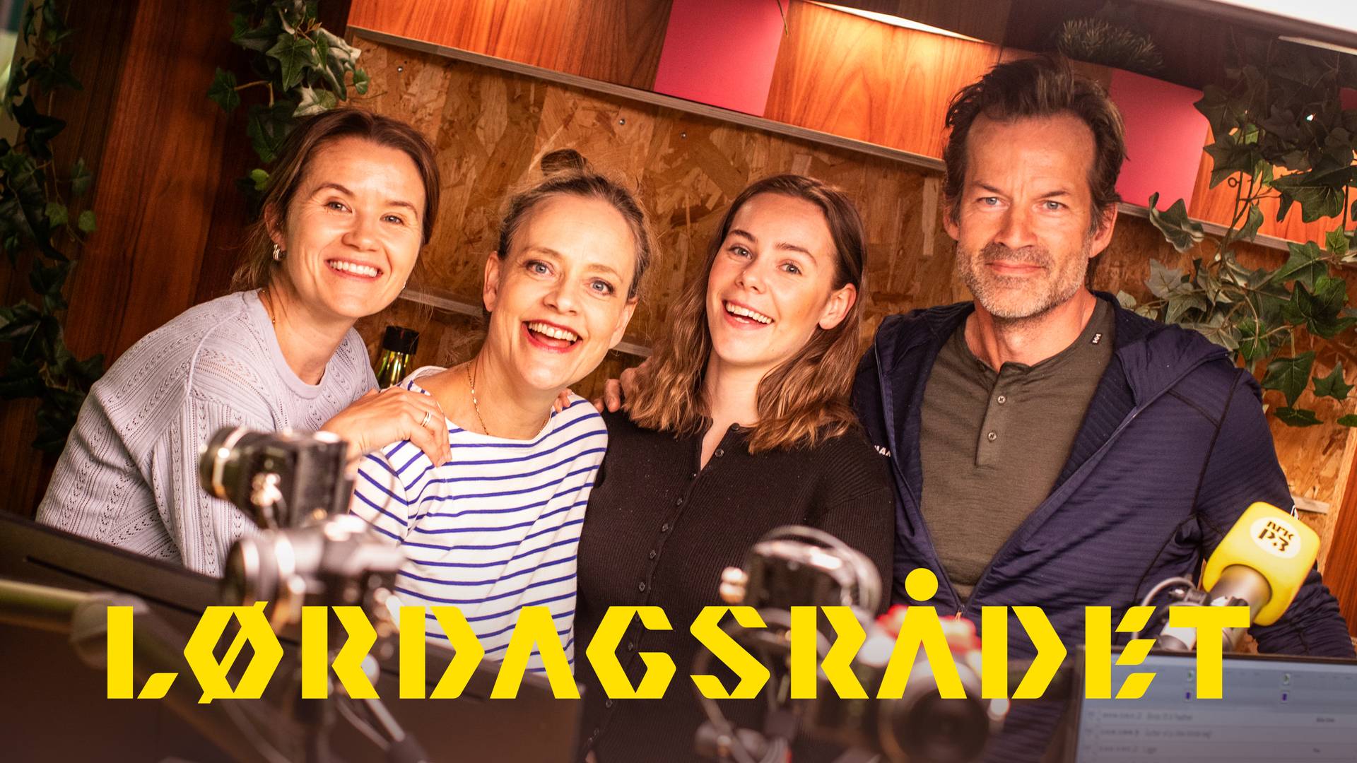 Henriette Steenstrup / Jon Almaas / Amalie Stuve - Lørdagsrådet - NRK Radio