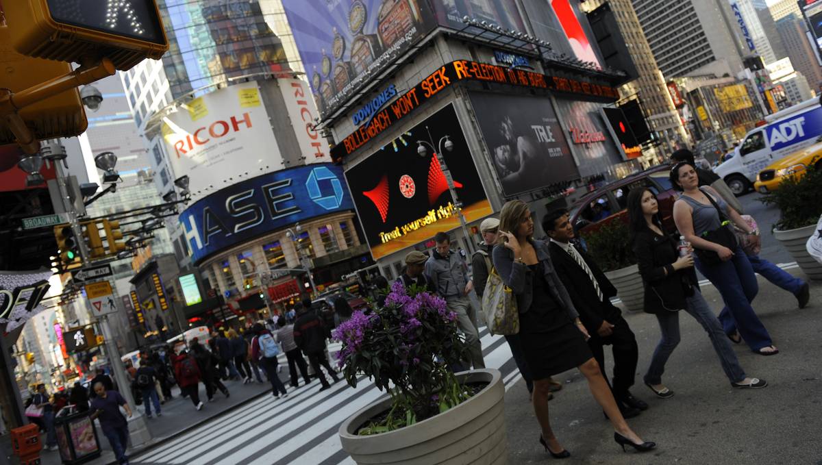 Få bildet ditt på Times Square – NRK Urix – Utenriksnyheter og ...