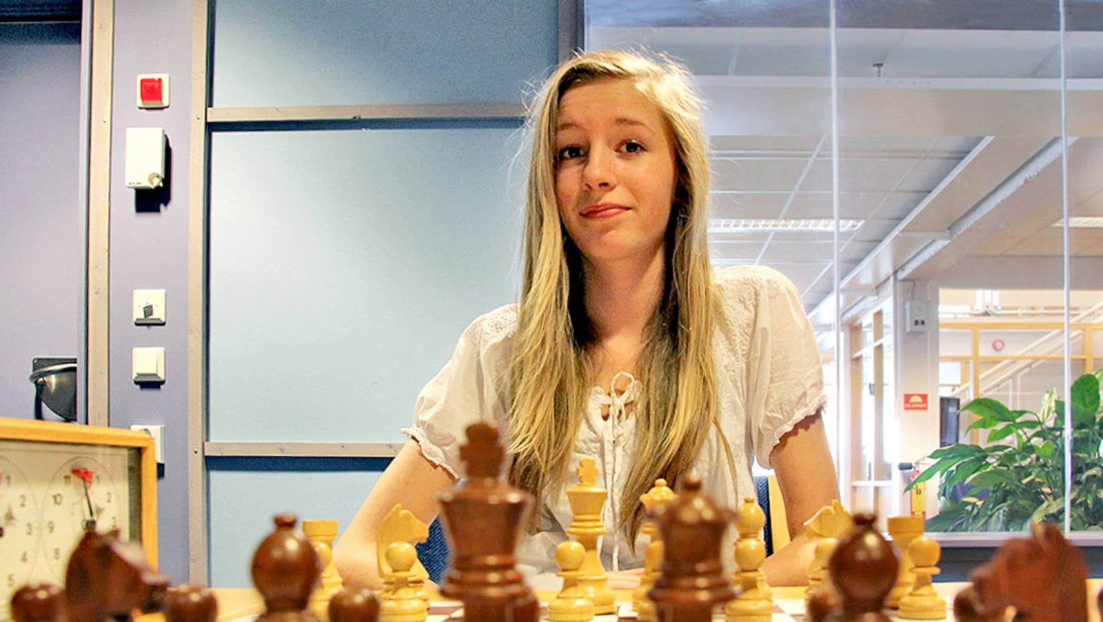 Norges beste sjakk-jente – NRK Sørlandet – Lokale nyheter, TV og radio