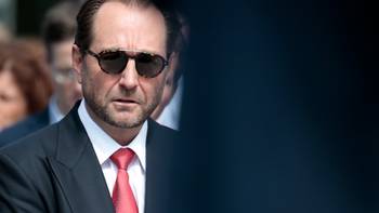 Derfor flytter rikingene til Sveits – NRK Norge – Oversikt over nyheter ...