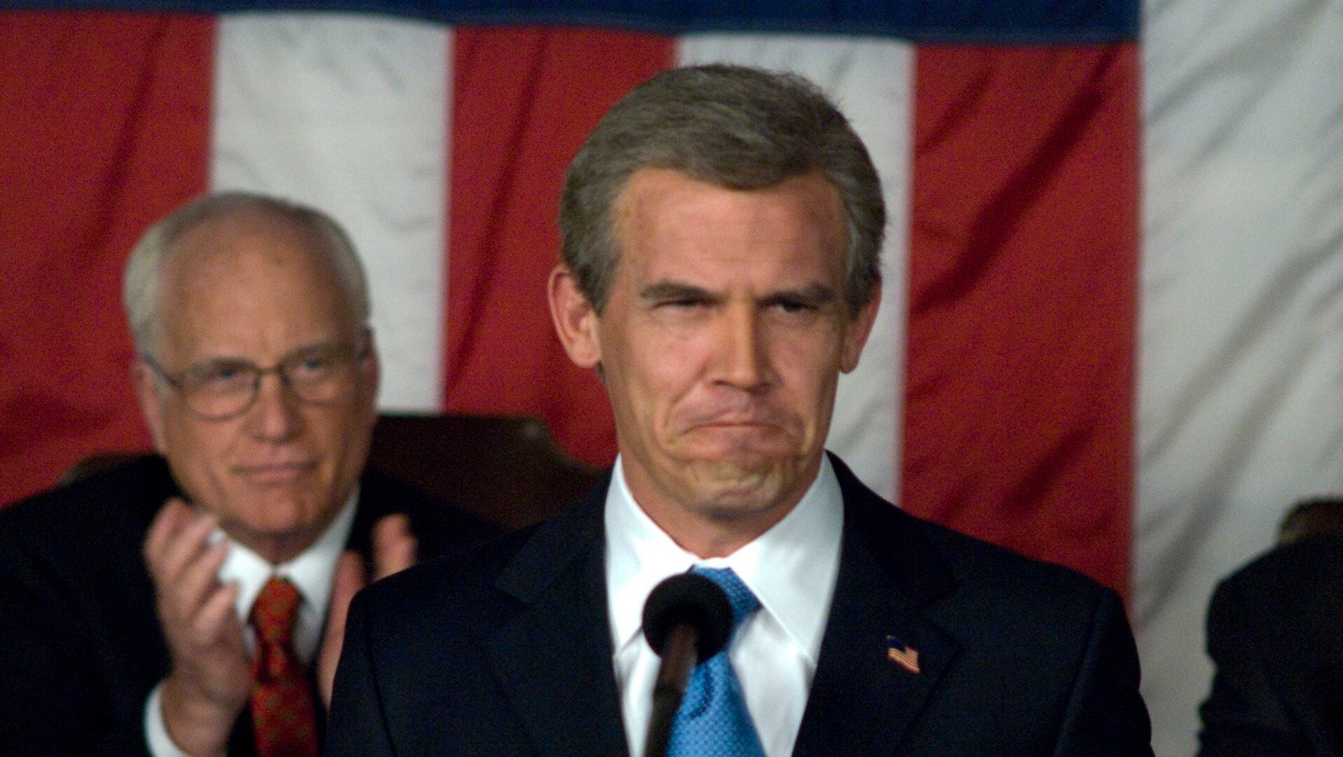 Anmeldelse: «W.» – Filmpolitiet