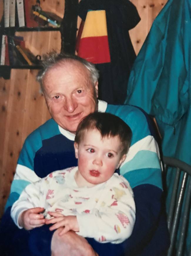 «Da morfar sovnet inn, føltes det riktig å avslutte en 20 år gammel ...