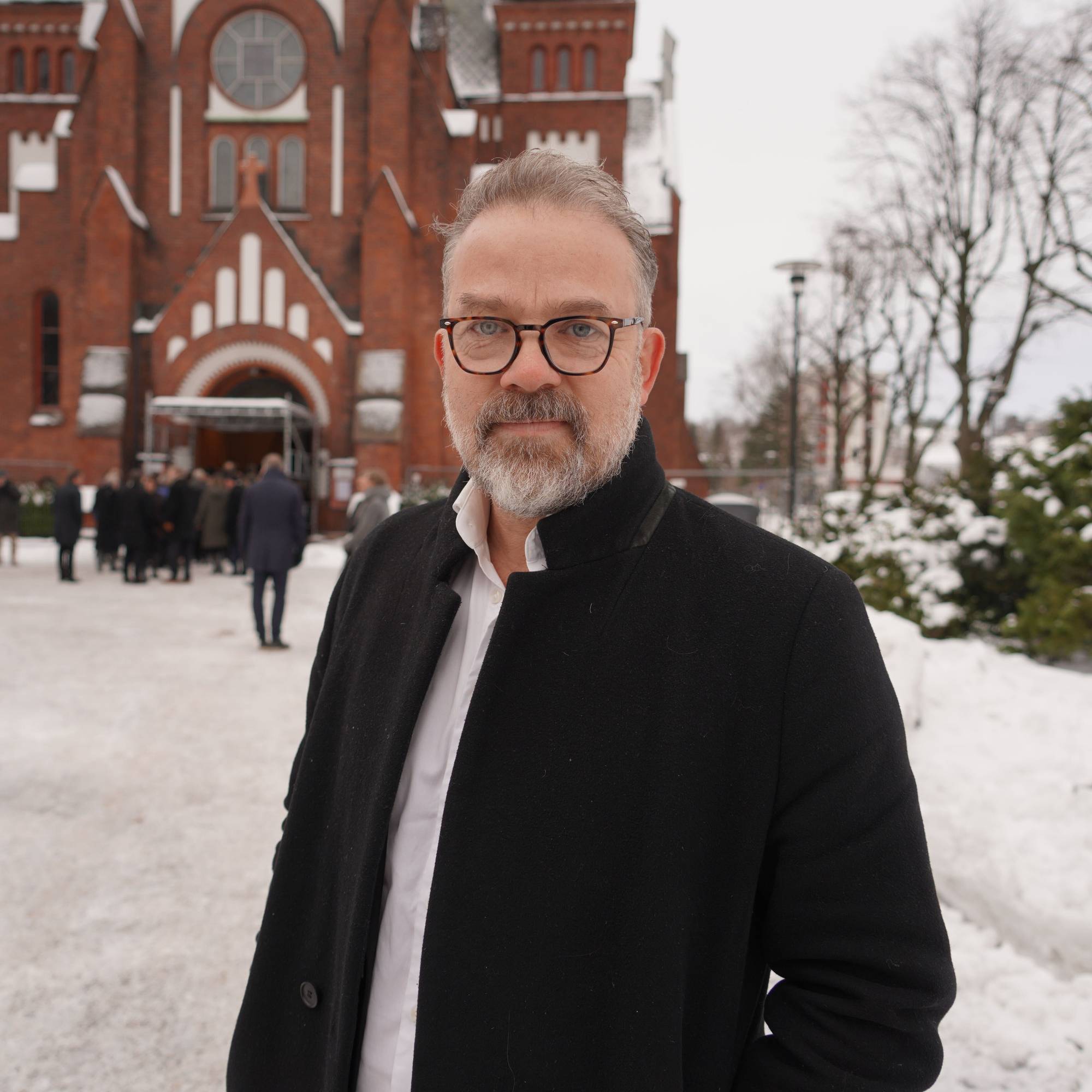 Yngvar Numme bisettes i Sandefjord kirke – NRK Vestfold og Telemark ...