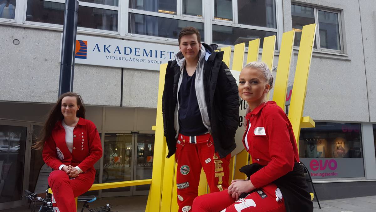 Russeknute for søppelrydding – NRK Rogaland – Lokale nyheter, TV og radio