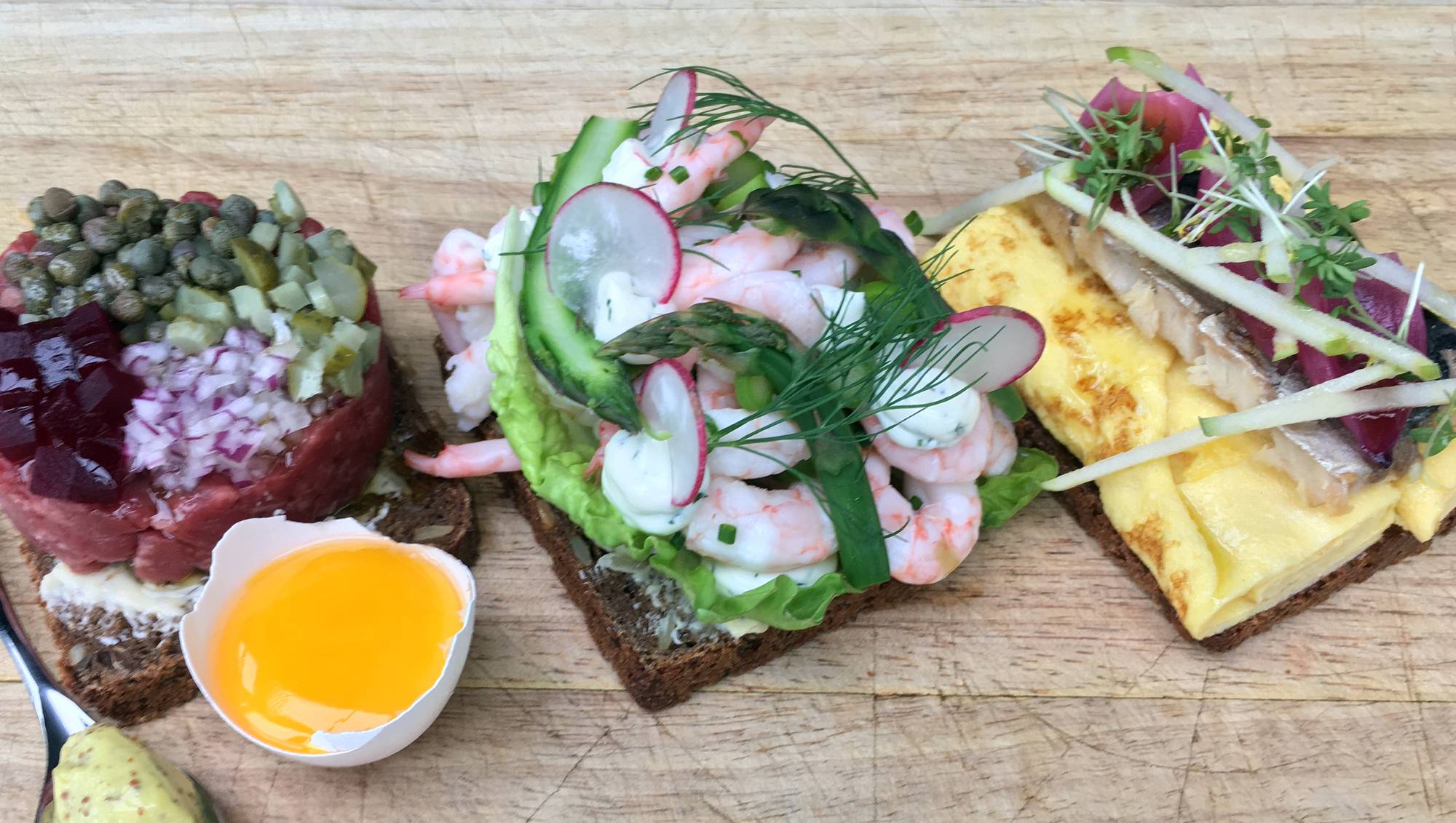 Danske smørbrød – NRK Mat – Oppskrifter og inspirasjon