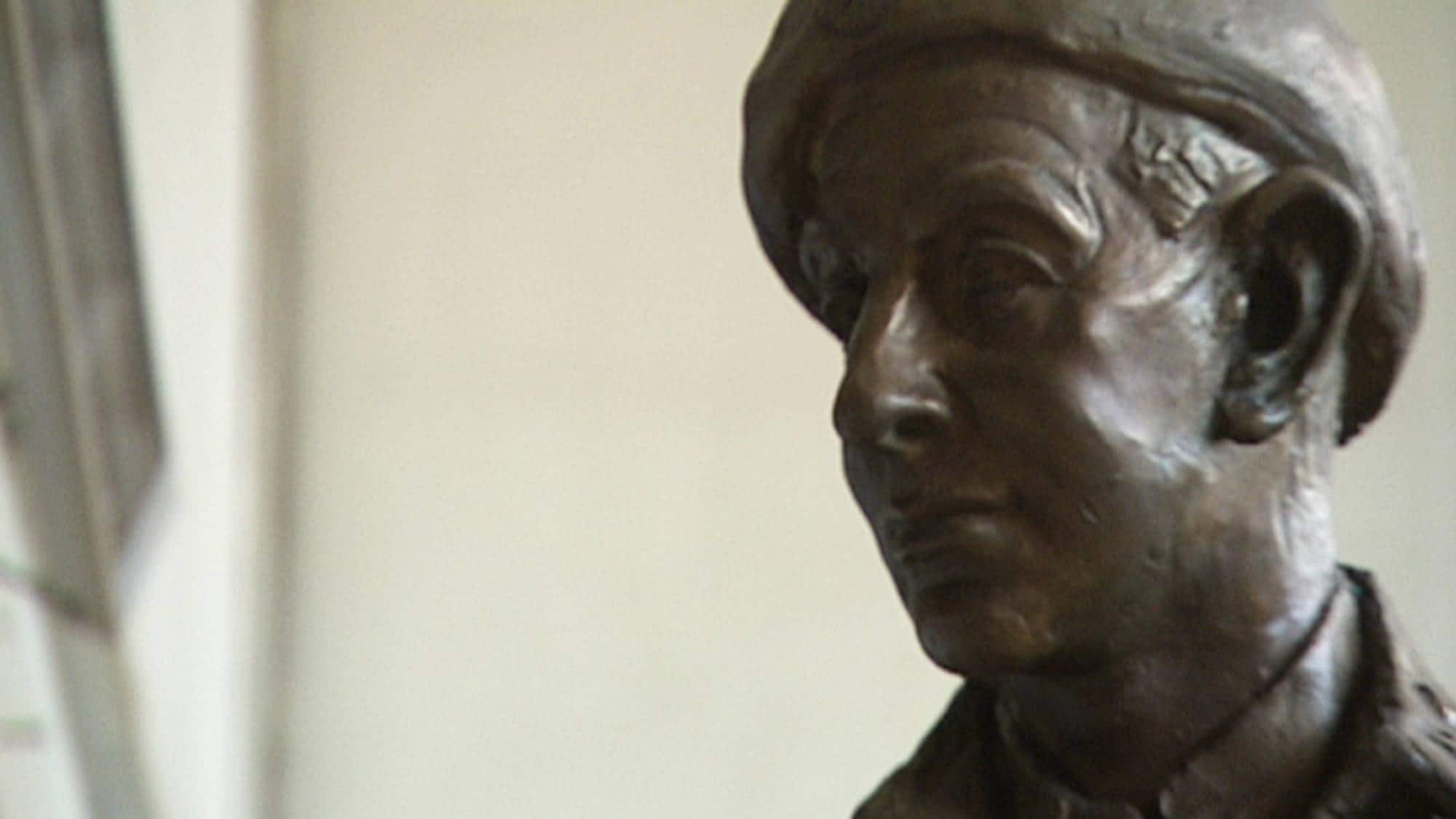 Omstridd Max Manus-statue blir flytta – Stor-Oslo