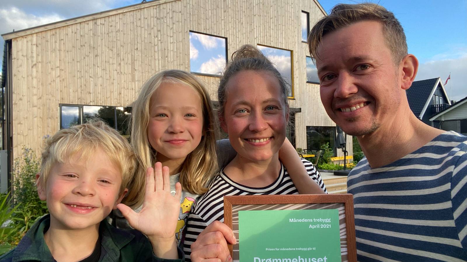 Familiehus konkurrerer mot rådhus til en halv milliard: – Ikke dyrere enn andre hus – NRK Nordland