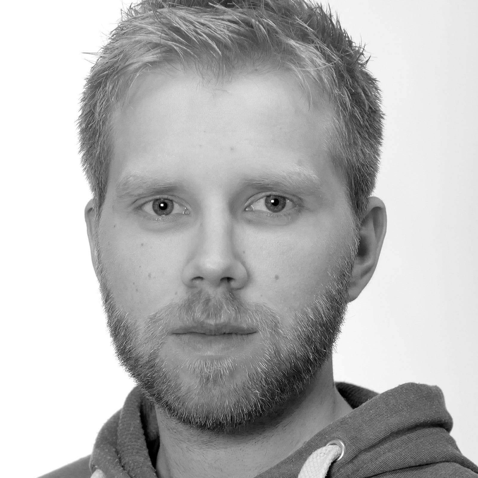 Drone produsert av Griff Aviation i Sykkylven vert send til Ukraina ...