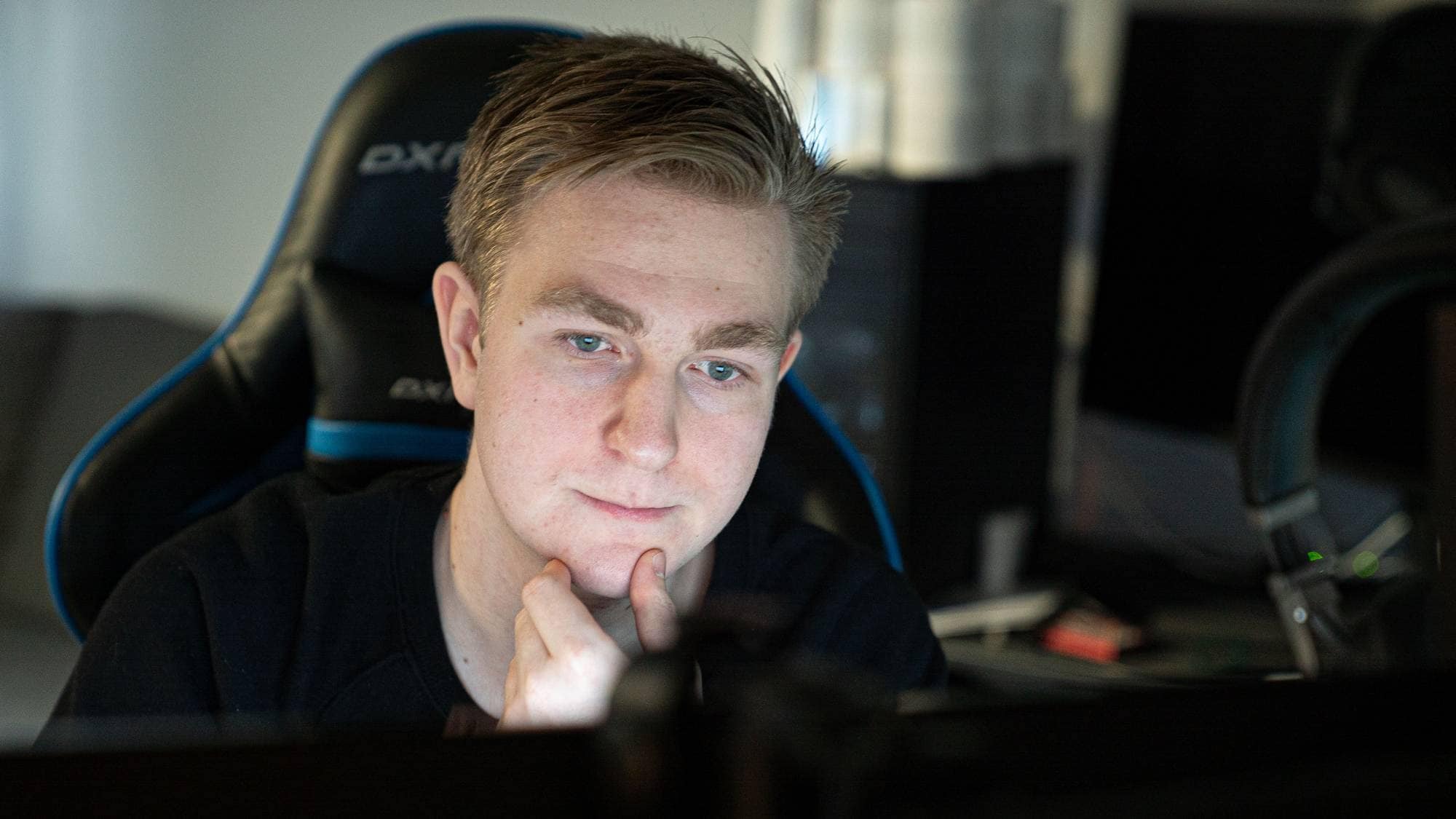 Daniel Christensen fikk tilbud om jobb etter å ha hacket Telenor – NRK ...