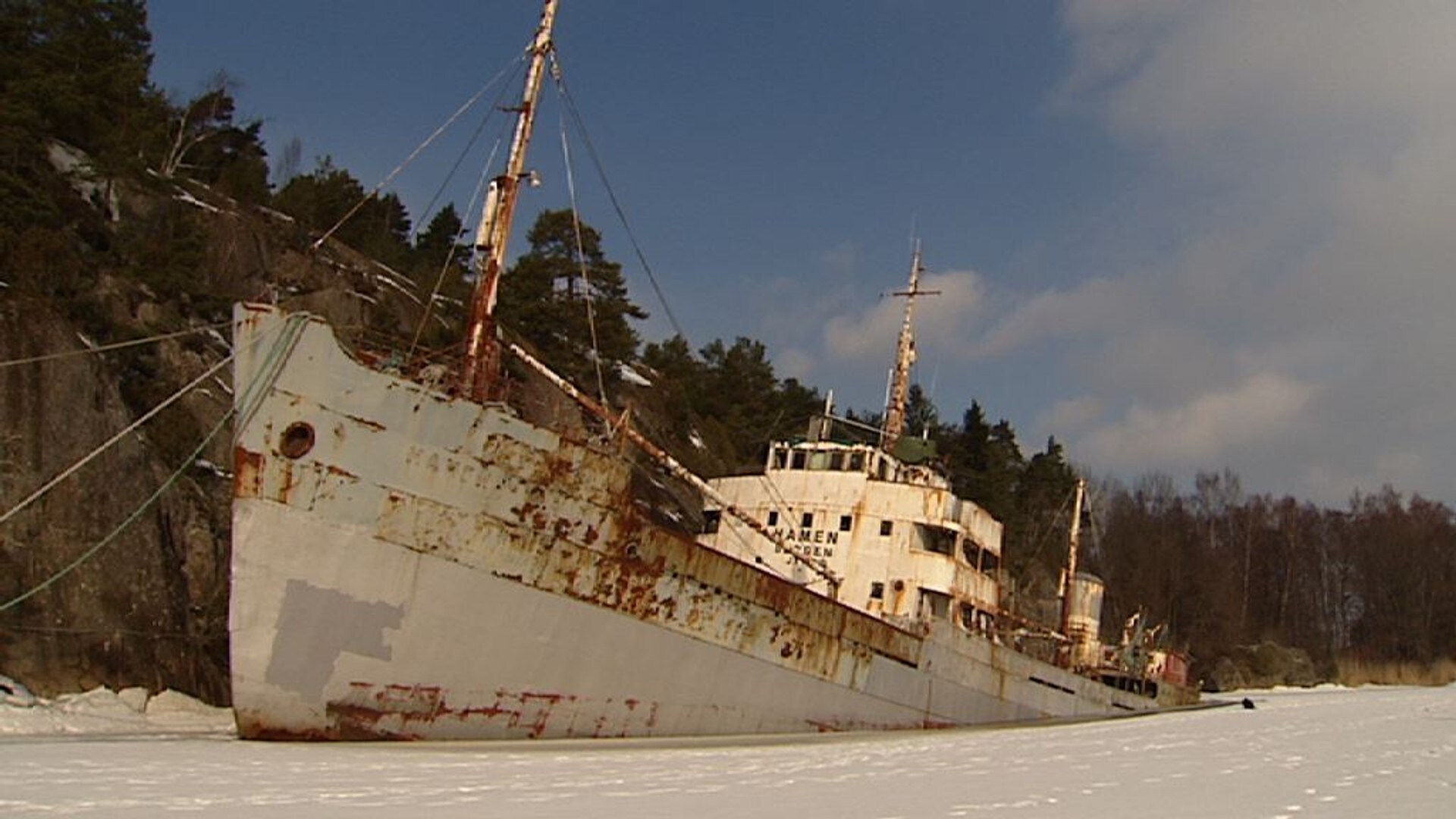 MS Hamen synker – NRK