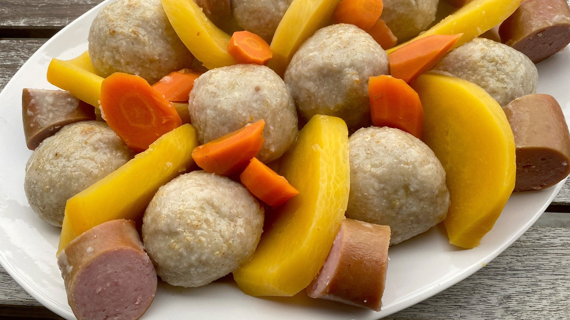 Potetball frå Sunnmøre – NRK Mat – Oppskrifter og inspirasjon