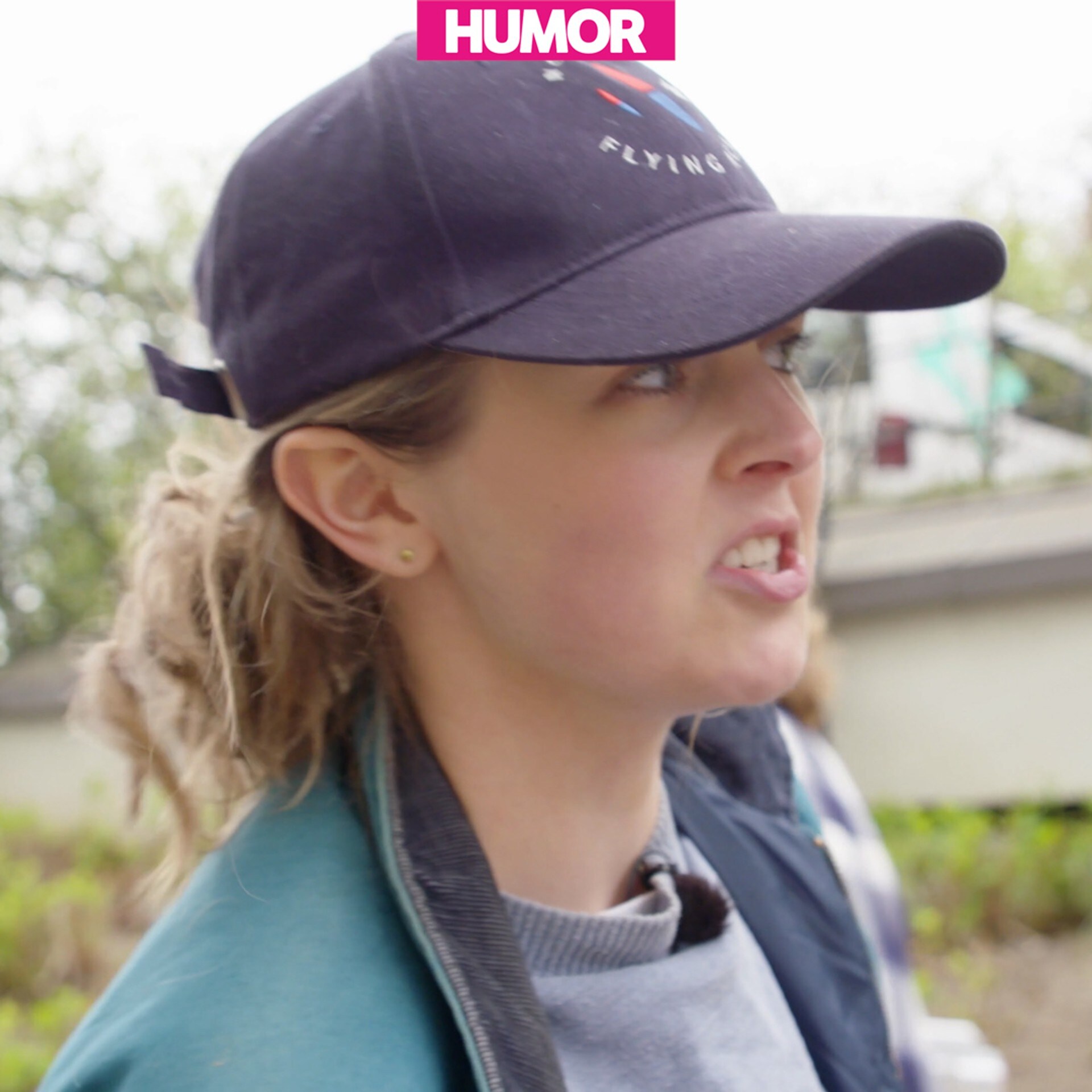 Her bestikker hun tolleren – NRK