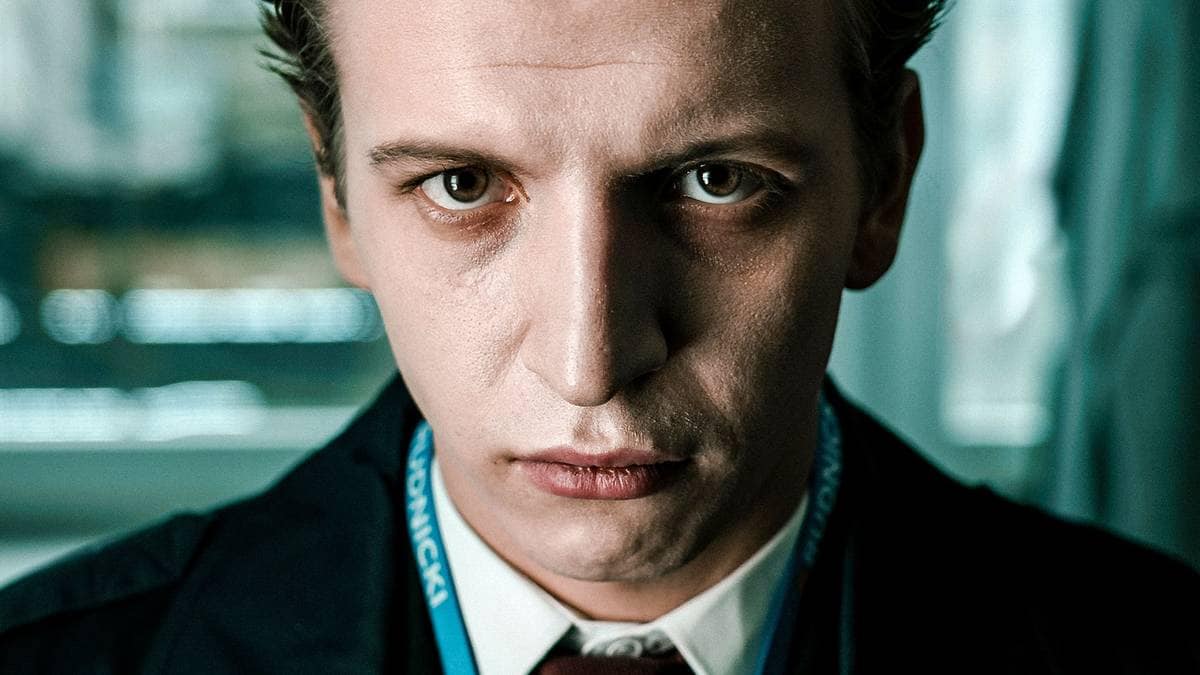 Anmeldelse: «Hateren» – Filmpolitiet