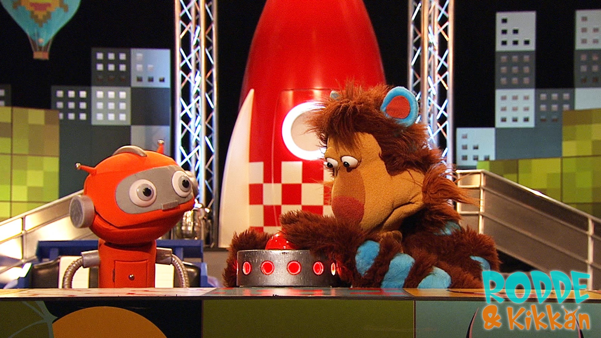 Rodde og Kikkan: Hvor blir det av den røde knappen? – NRK