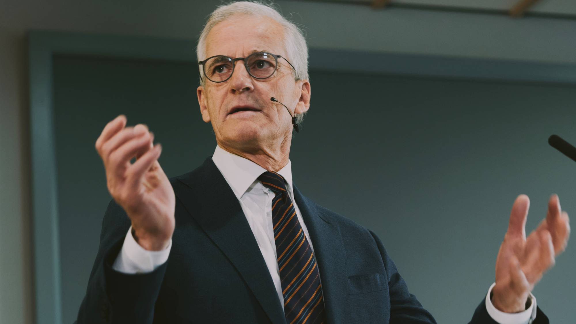 Barth Eide er bekymret etter nattens angrep mot Iran – NRK Norge – Oversikt over nyheter fra ...