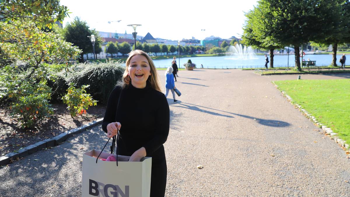 Smilet tilbake etter årevis med bråk i Bergen Frp: – Vi har ikkje fått ... Smilet tilbake etter årevis med bråk i Bergen Frp: – Vi har ikkje fått ...