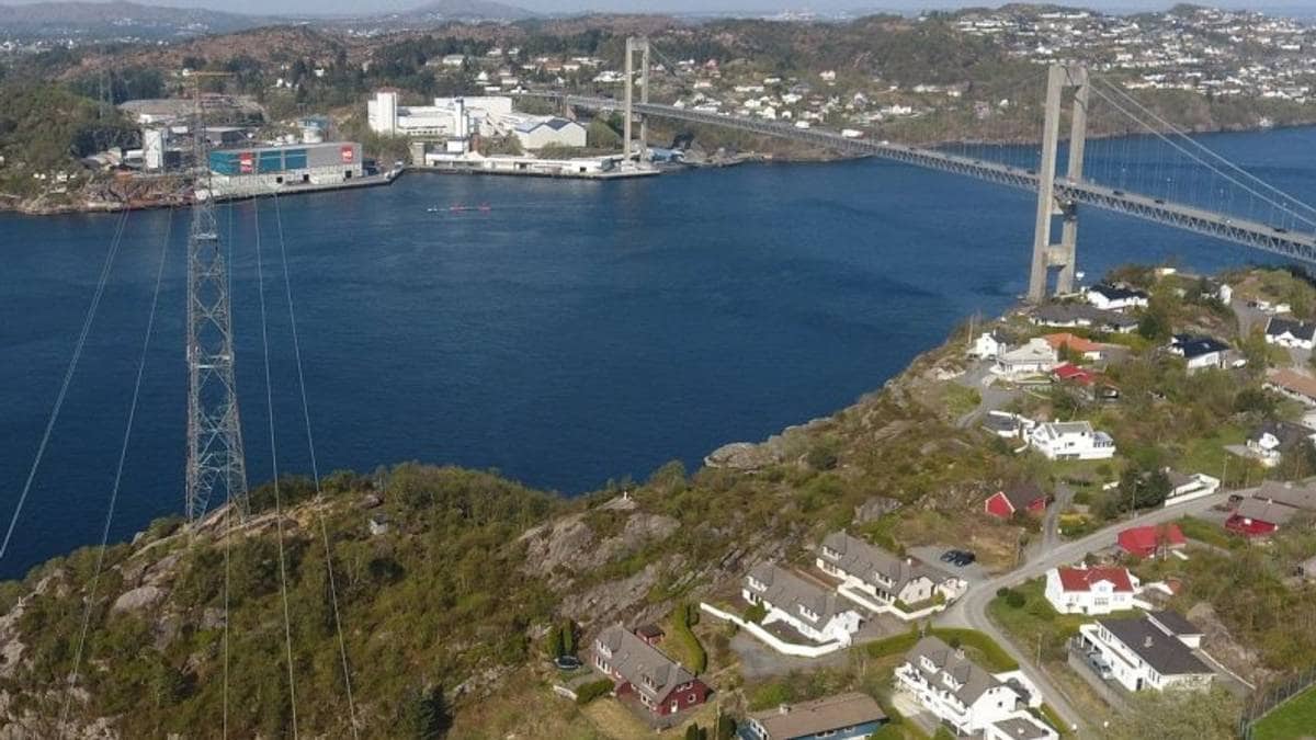 Snart skal høgspentmastene rivast – NRK Vestland