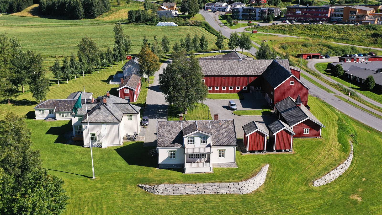 Statskog kjøper en av Norges største privateide eiendommer – Meraker Brug – NRK Trøndelag ...