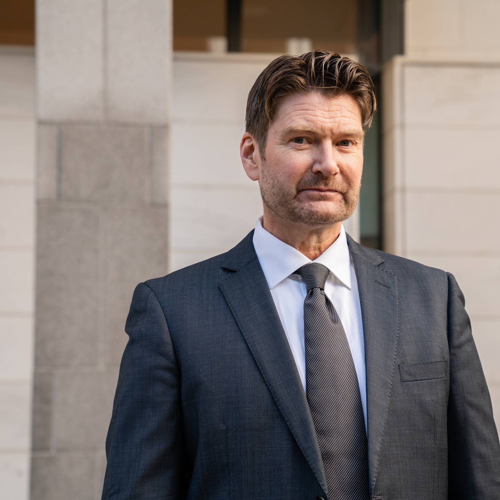 Polititeori: Bestilte svensk 14-åring for å drepe gjengleder i Oslo ...