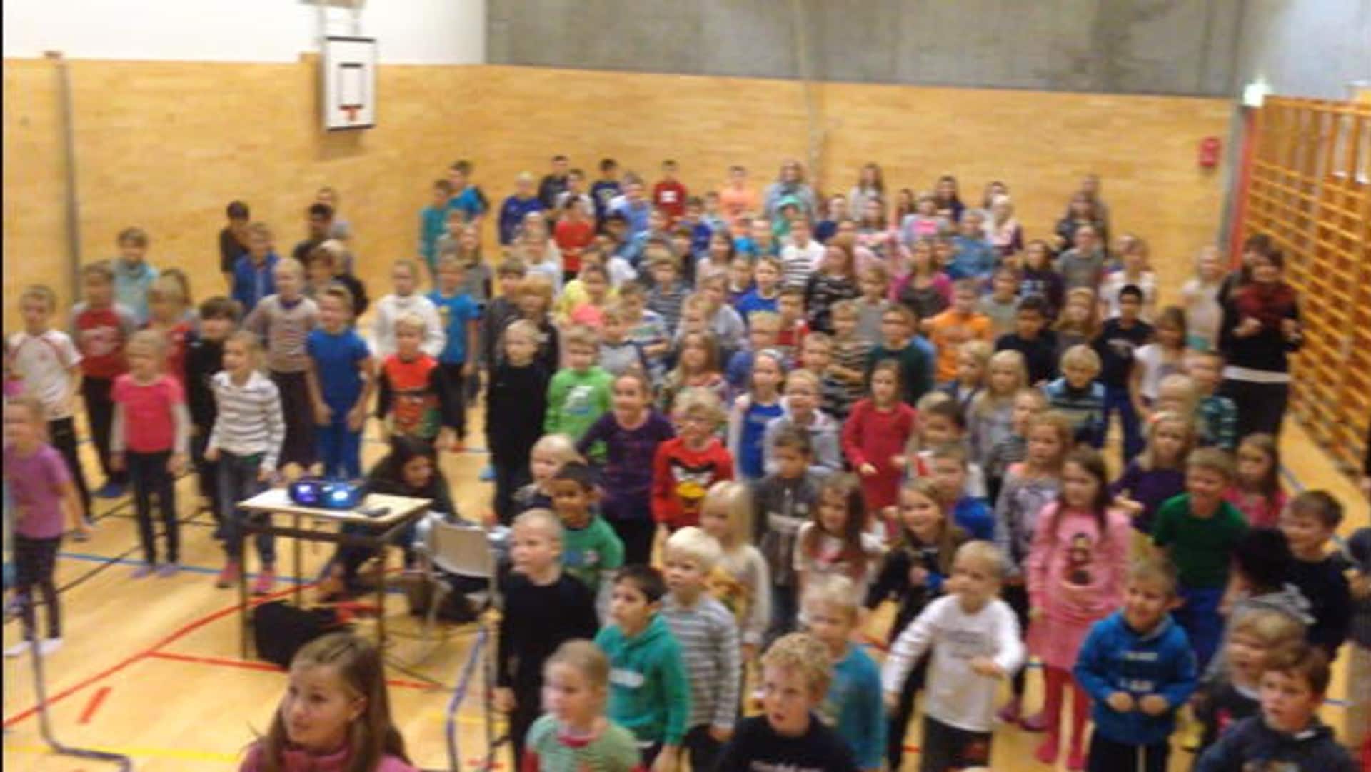 BlimE - Sundnes skule - 6819 – NRK