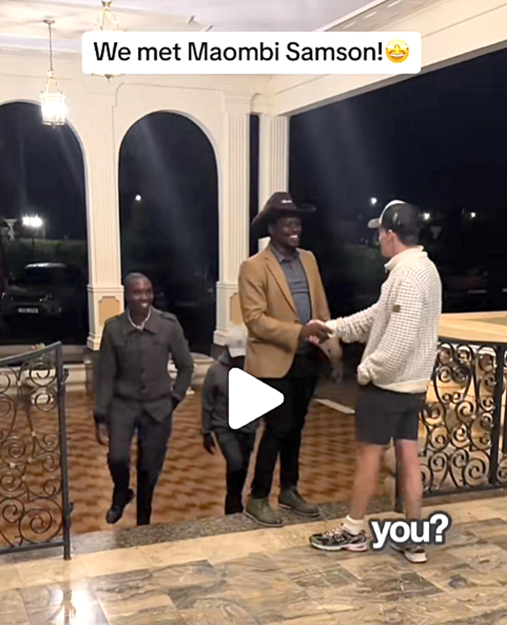 Henrik Borg har gitt ut låt med Maombi Samson – NRK Kultur og underholdning