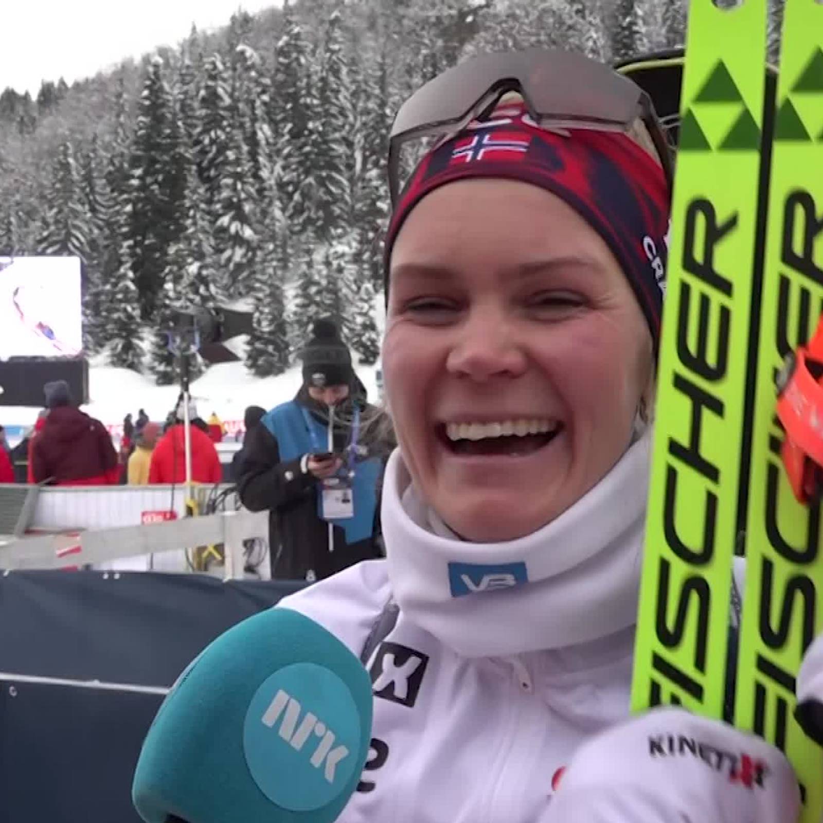 Karoline Knotten avslører forhold til tysk stjerne: – Fikk kyss og klem ...