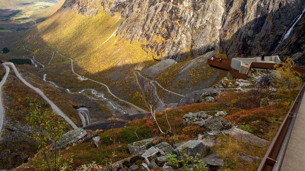 Toalettene på Trollstigen åpner i midten av mai – Siste nytt – NRK