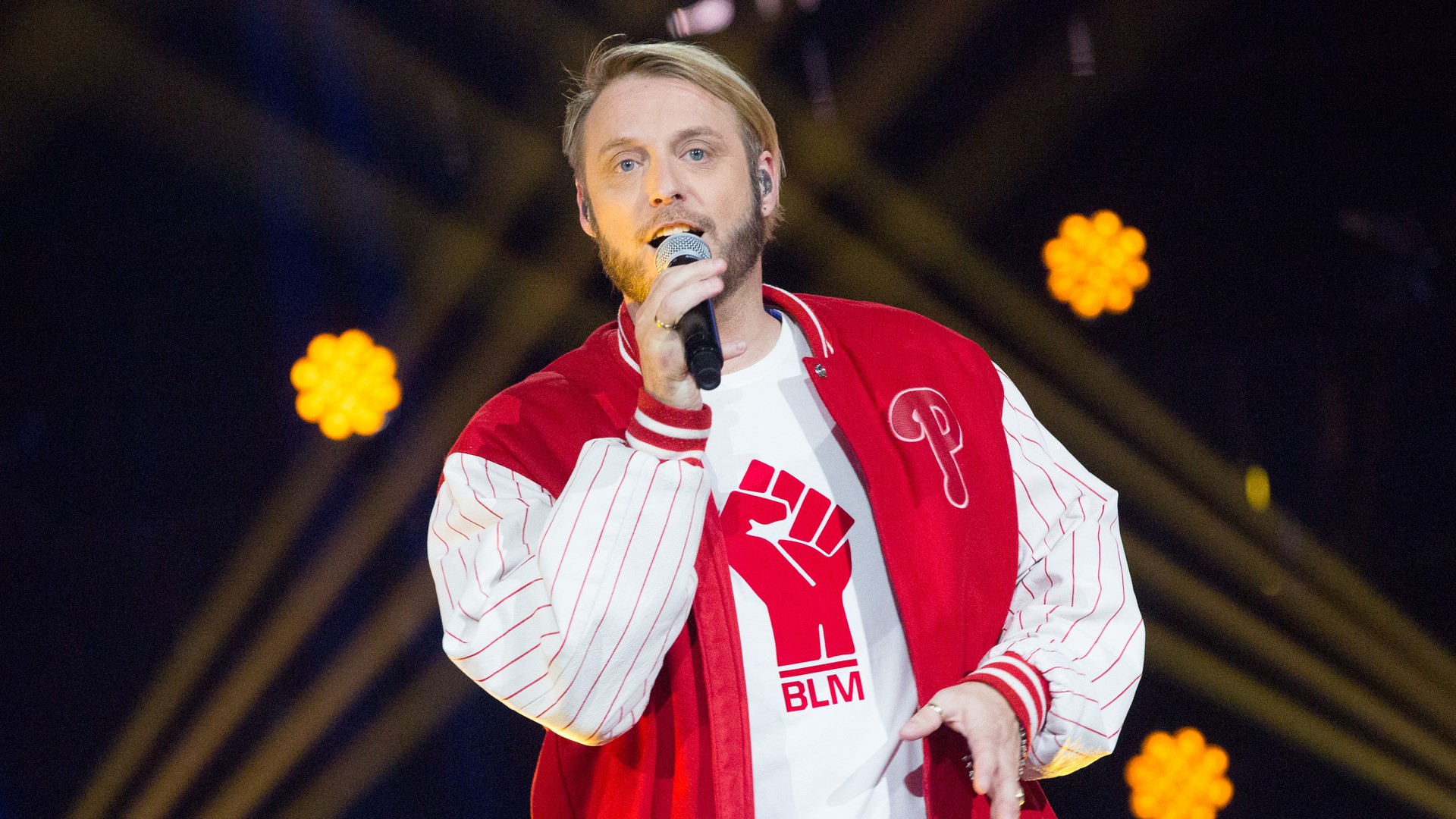 Odd Einar – «All Good?» (De La Soul feat. Chaka Khan) – NRK