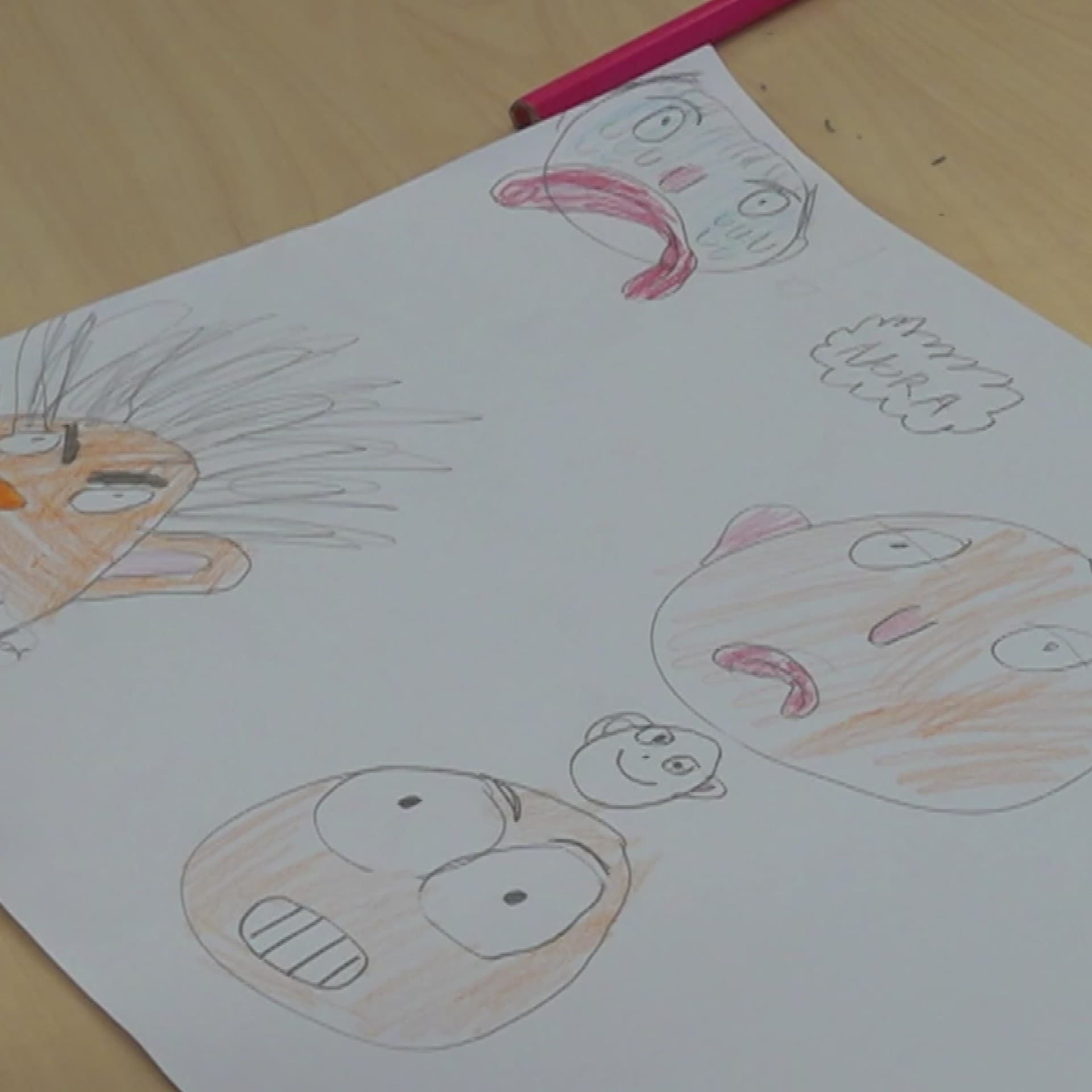 Vil bedre barns psykiske helse med tegning – NRK