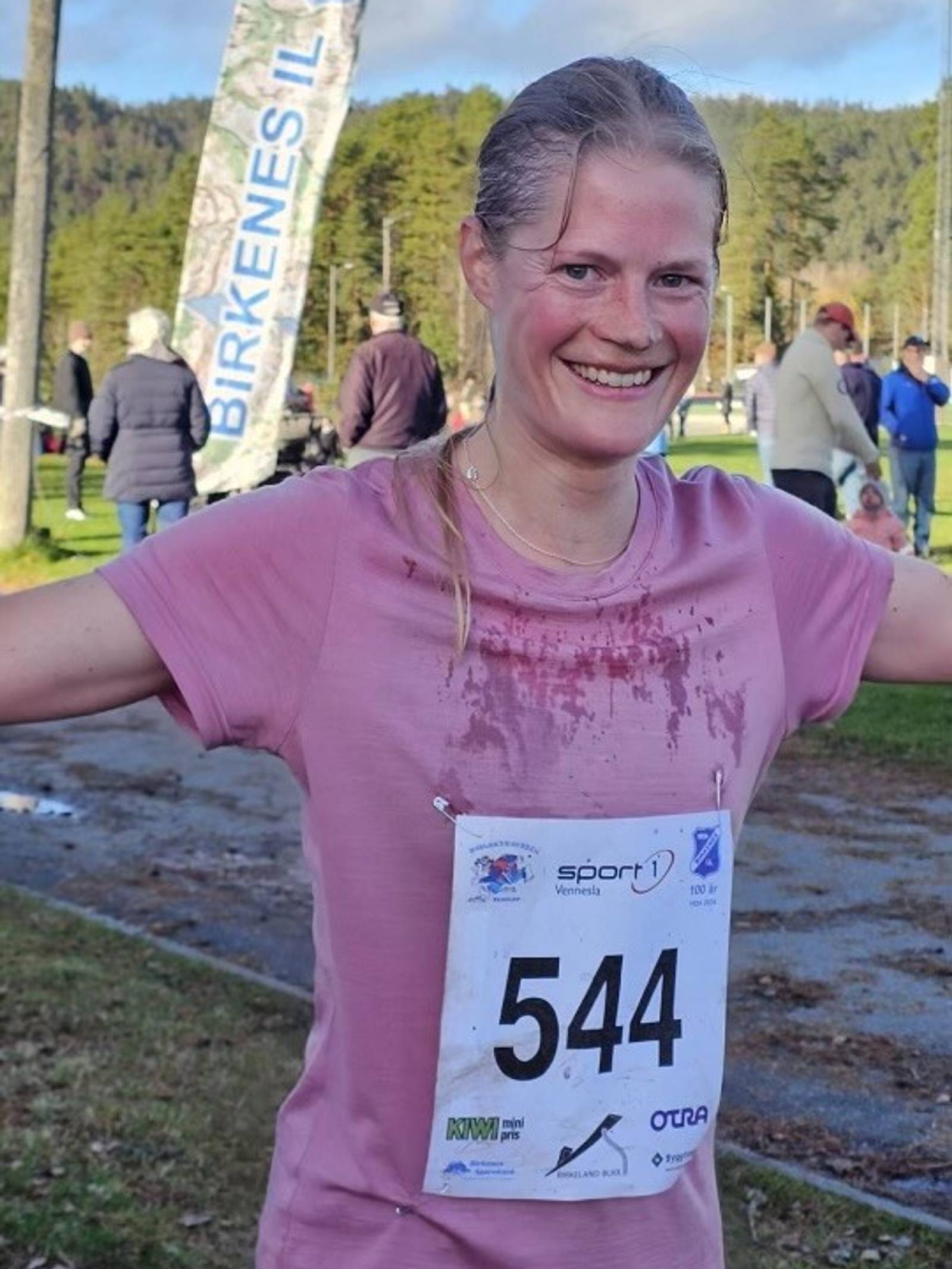 Svalandsgubben: 973 løpere trosset gjørme og myr – NRK Sørlandet ...