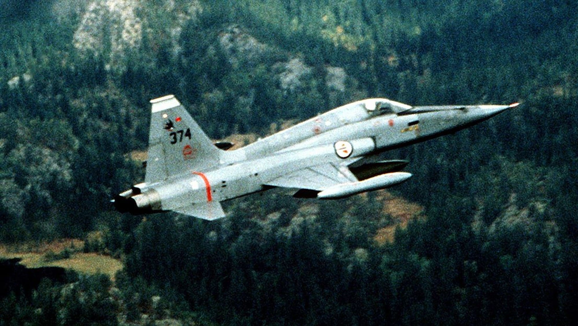 Dette er Norges første jagerfly – NRK Nordland